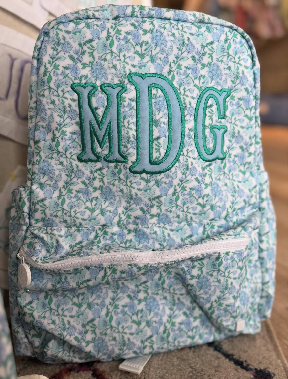 BACKPACKER - Backpack Hamptons Floral by TRVL Designs – Liv's Thread Co.